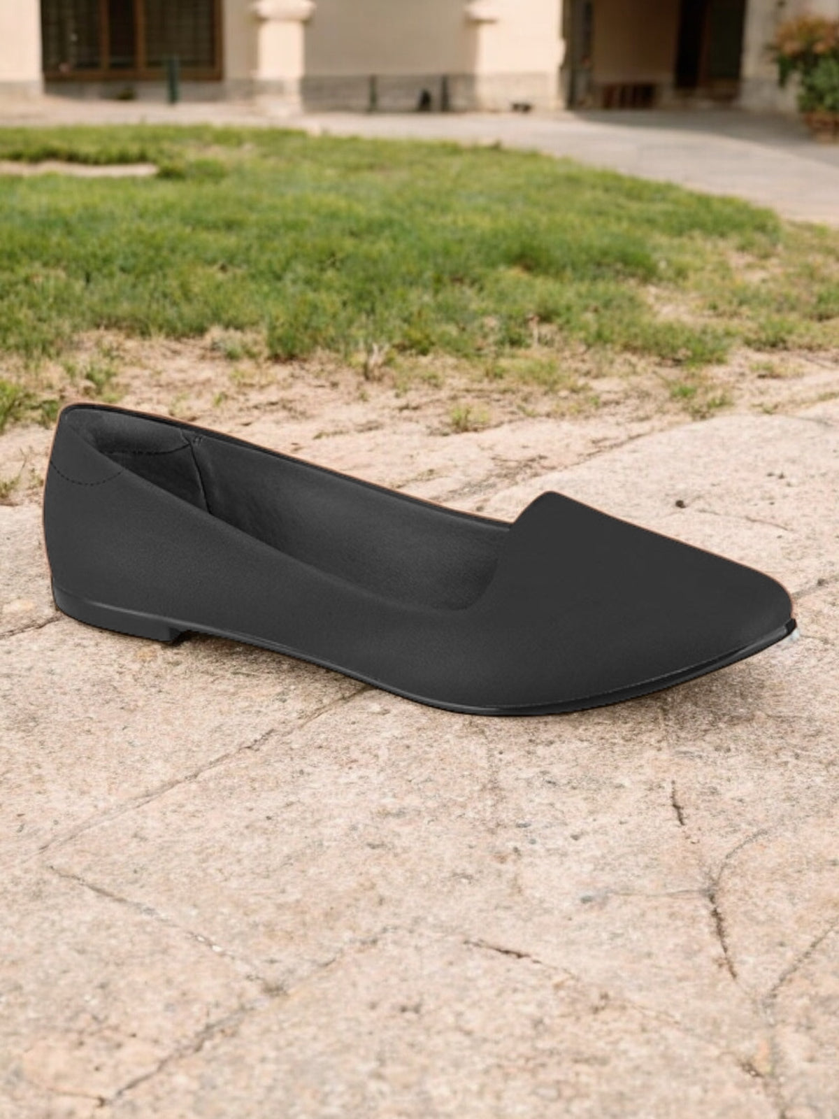 Moleca Whisperlight Luxe Flats Whole Shoes 5635.816 — Infinite Styles